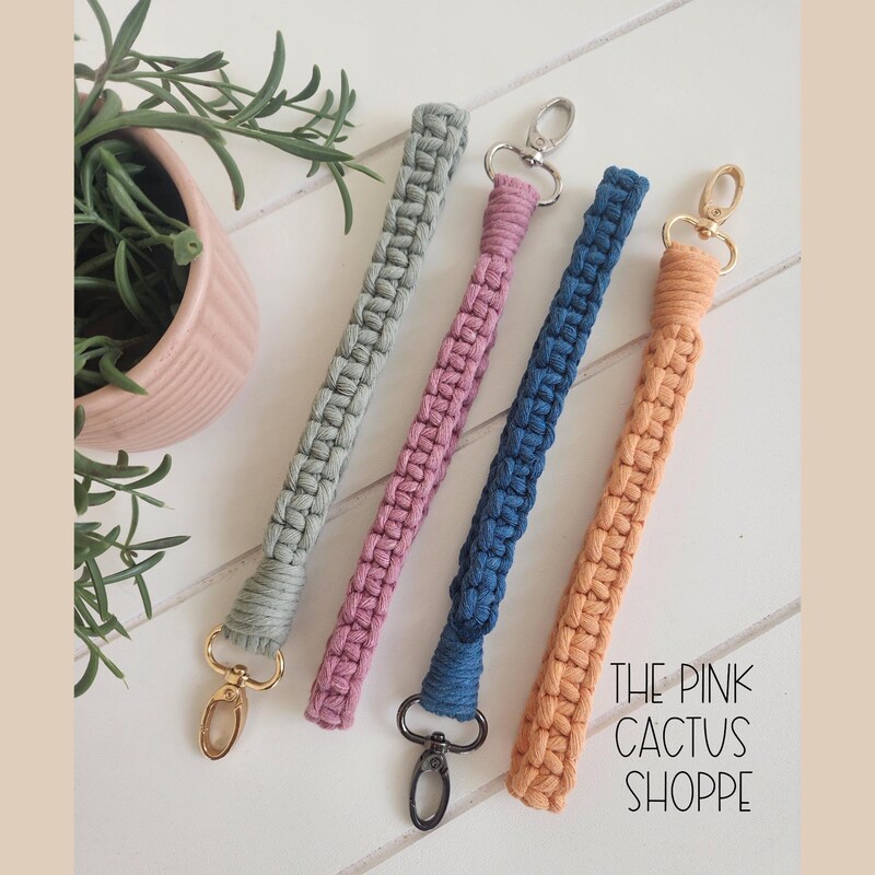 Macrame Keychain - Etsy