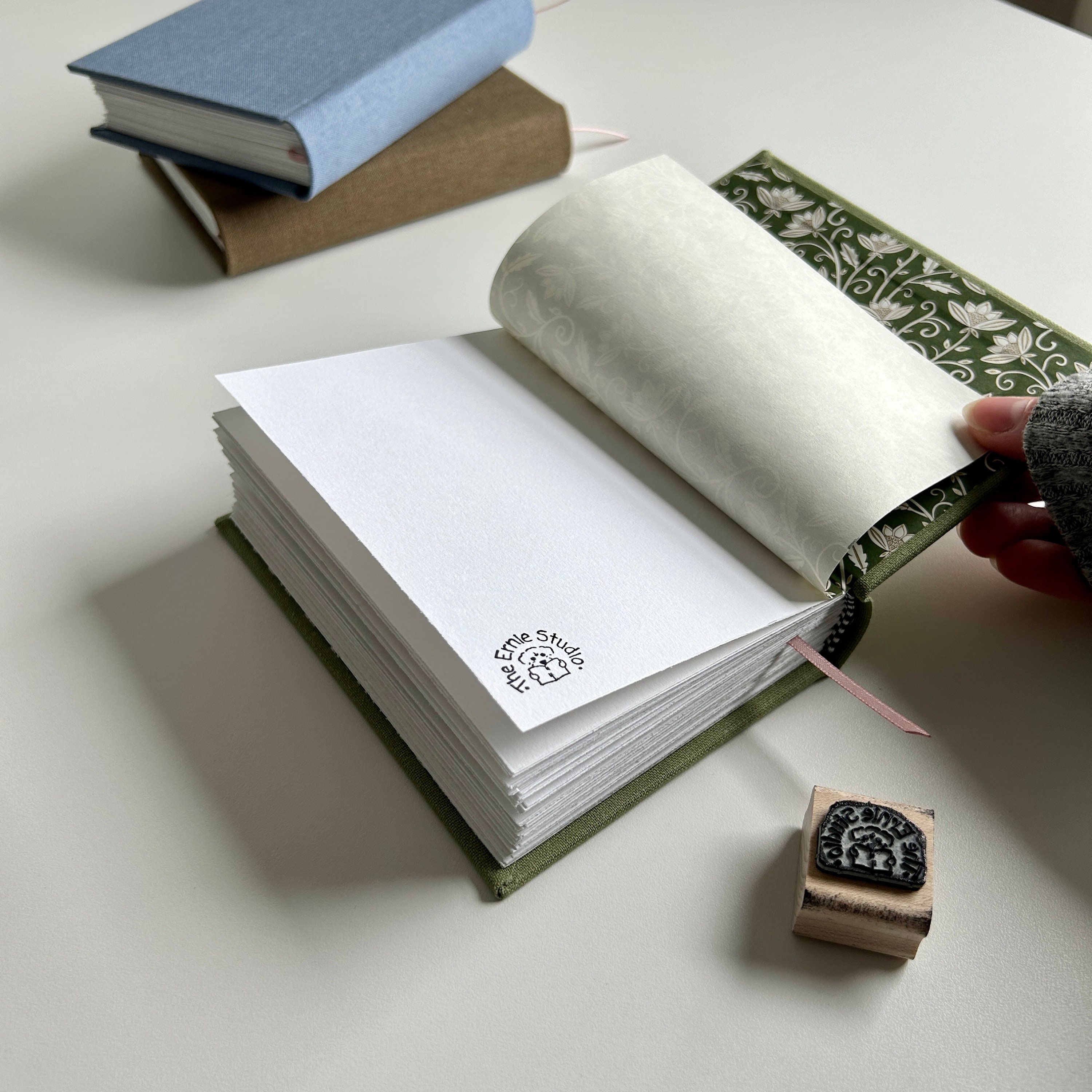 Round Spine Sketchbook, Mixed Media Paper, Artist Journal, Handbound ...