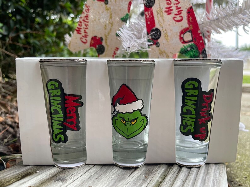 Shot Glasses | Glass Set | Grinch | Grinch Shot Glass | Custom Glass ...