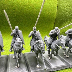 Iberian Knights 12th Century Medieval Wargame 28mm Miniatures Reconquer ...