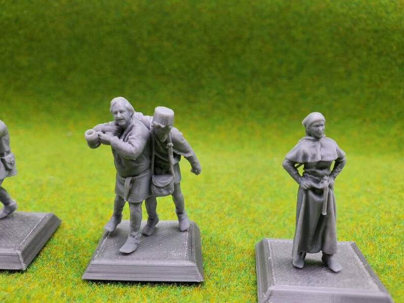 Medieval Tavern Patrons Miniatures 28mm Wargame 3D Print Reconquer ...