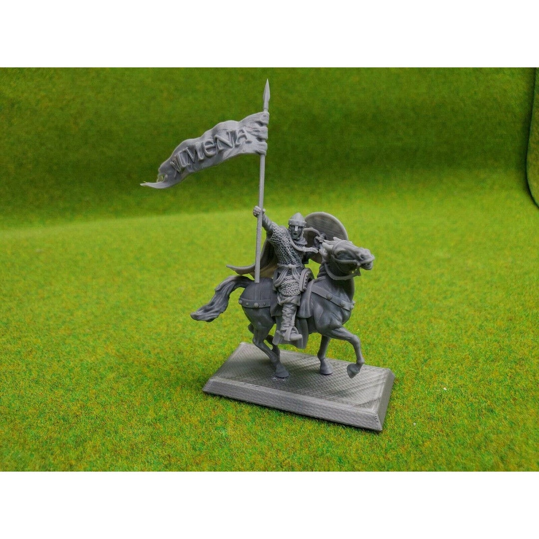 Caballero Miniature Medieval War Game 28mm Knight Horseman Bannerman ...