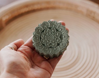 Moon Essential Oil Diffuser, Smokeless Aromatherapy Diffuser, Concrete ...