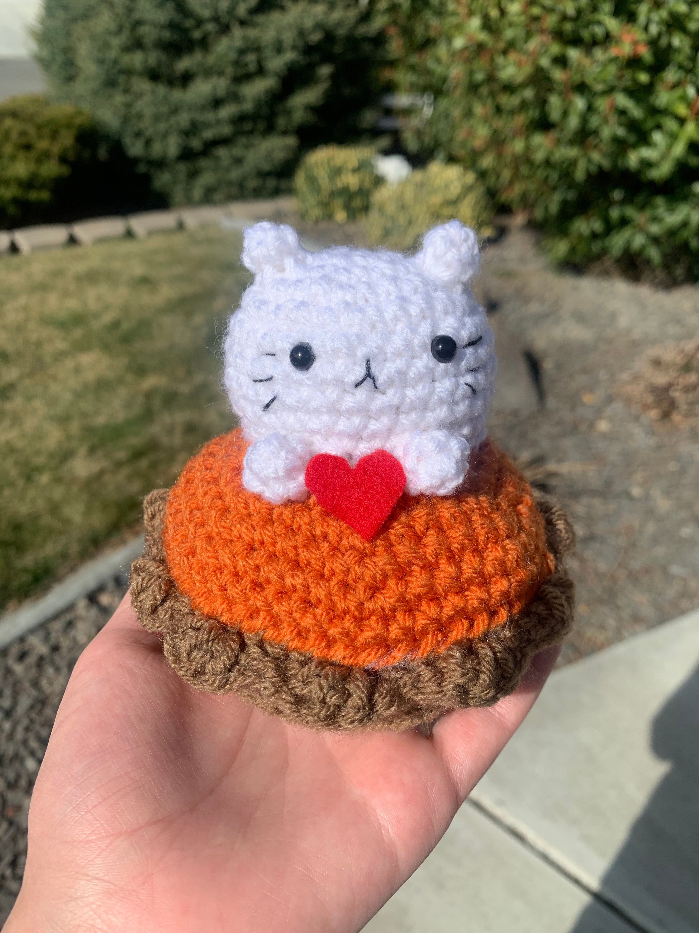 Crocheted Pumpkin Pie Cat - Etsy