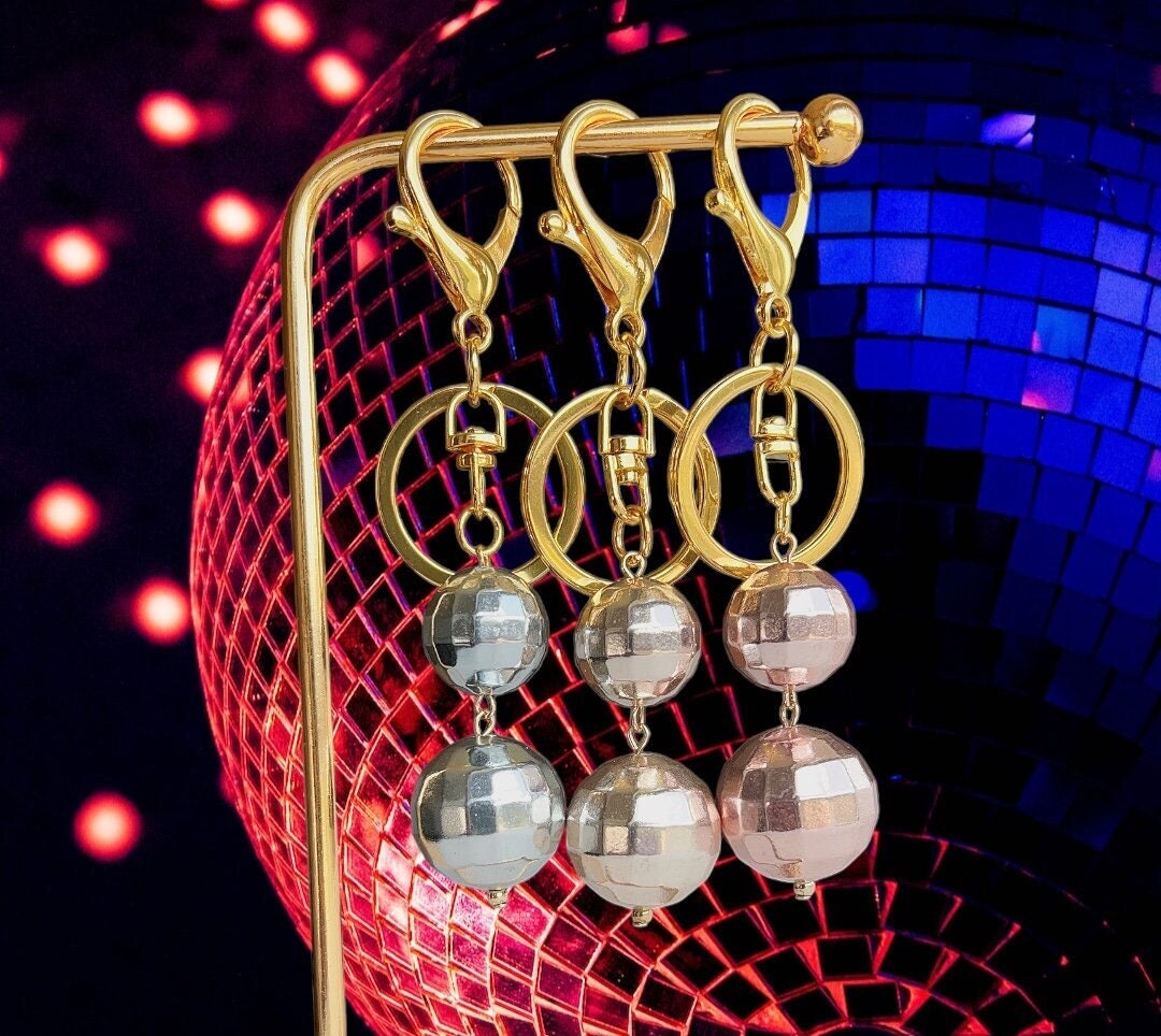 Disco Ball Keychain Lightweight Disco Queen Keychain Mirrorball ...