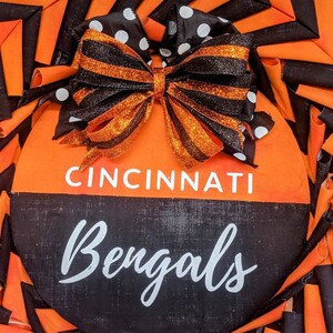 Cincinnati Bengals Wreath, Cincinnati Bengals Door Decor, Who Dey Decor ...