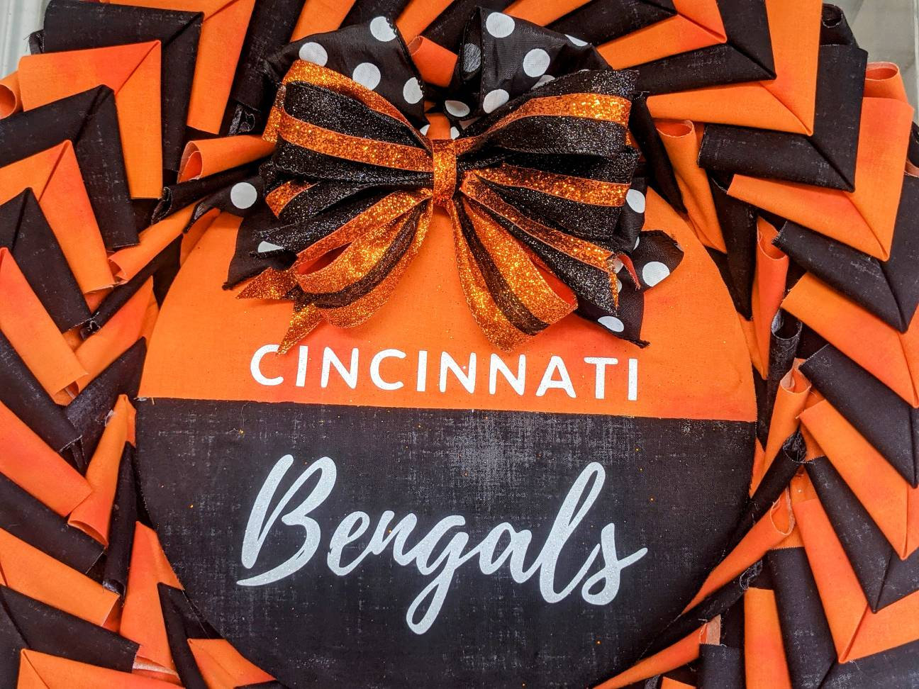 Cincinnati Bengals Wreath, Cincinnati Bengals Door Decor, Who Dey Decor ...
