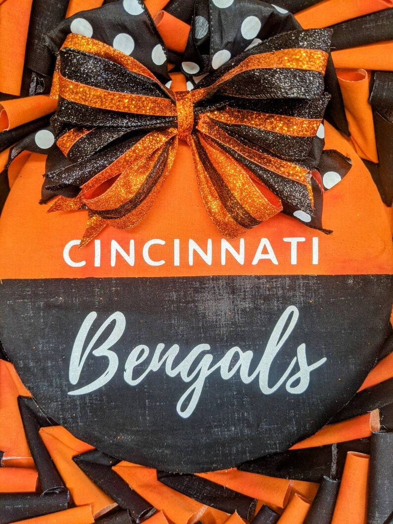 Cincinnati Bengals Wreath, Cincinnati Bengals Door Decor, Who Dey Decor ...