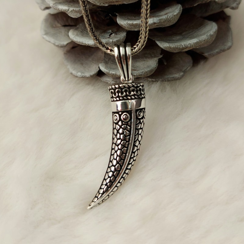 Wolf Tooth Necklace - Etsy