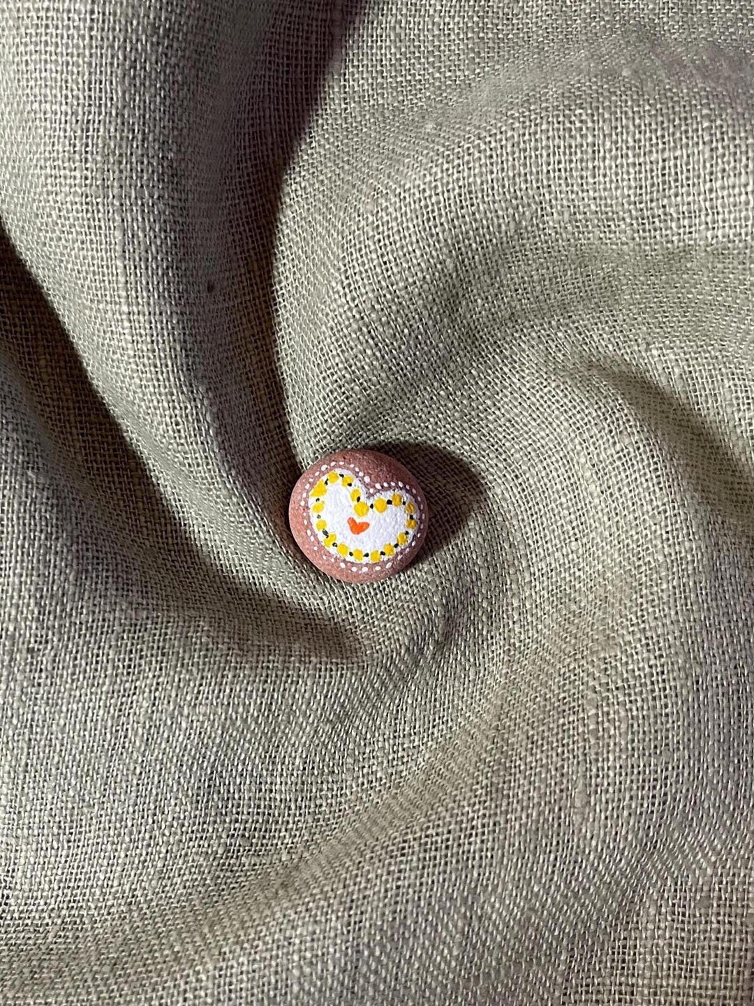 Tiny Pebble Heart, Hand Painted Rock, Decor Small Stone, Decorated Sea ...