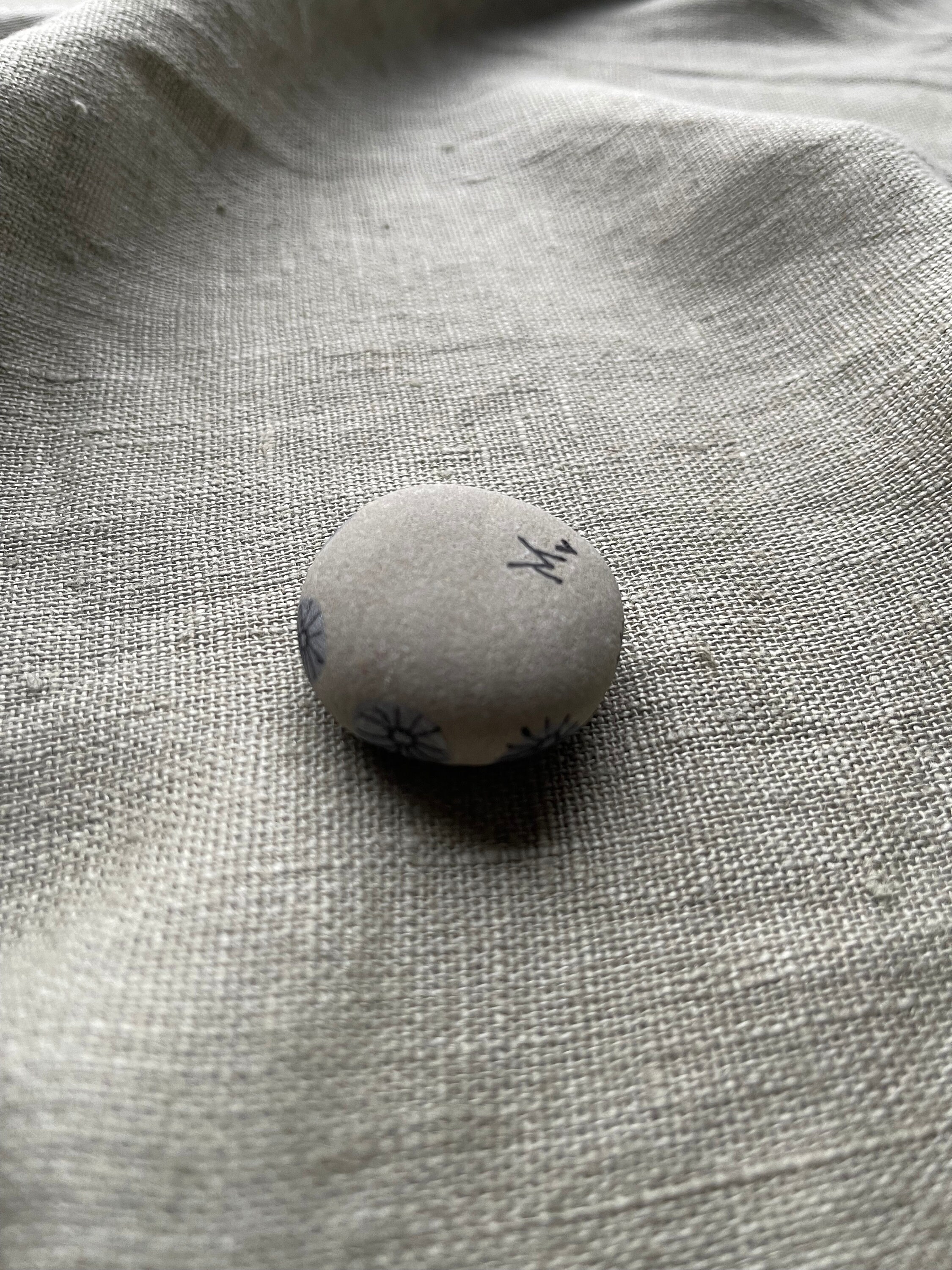 Small Painted Pebble, Pebble Ornament, Stone Drawn by Hand, Sea Stone ...