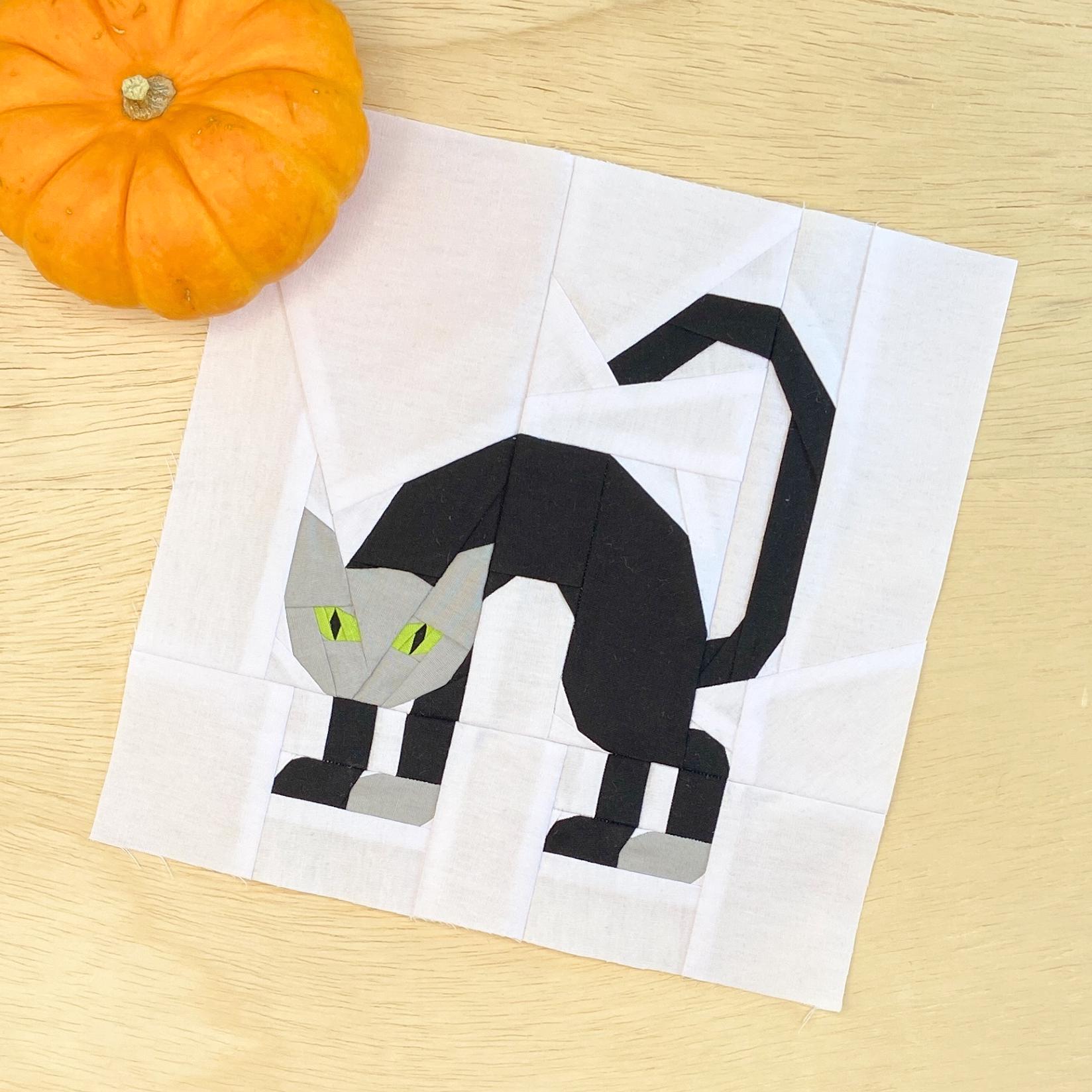 SCAREDY CAT Quilt Pattern | Pdfdownload | Paper Piecing | Halloween ...