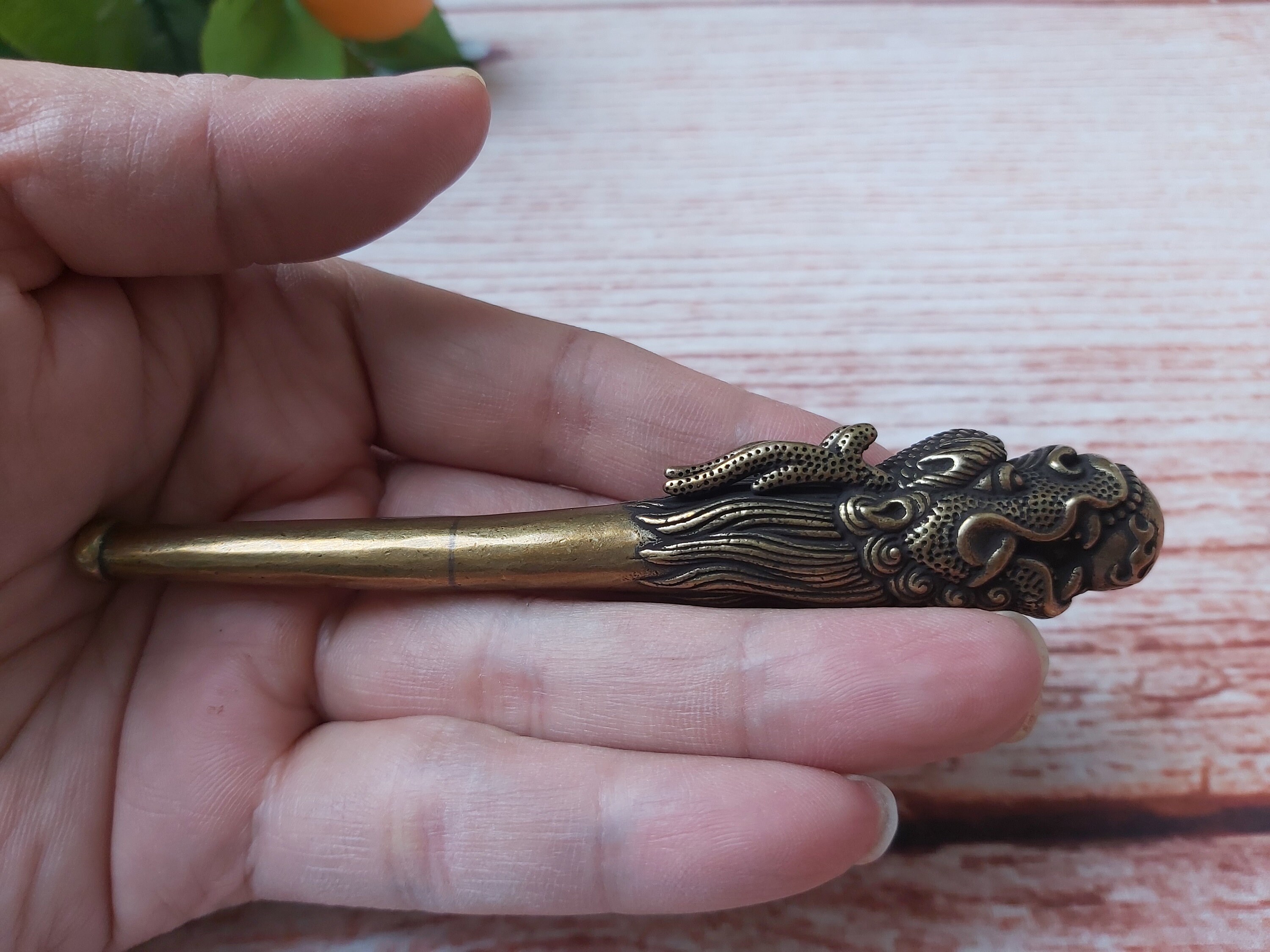 Metal Dragon Pipe