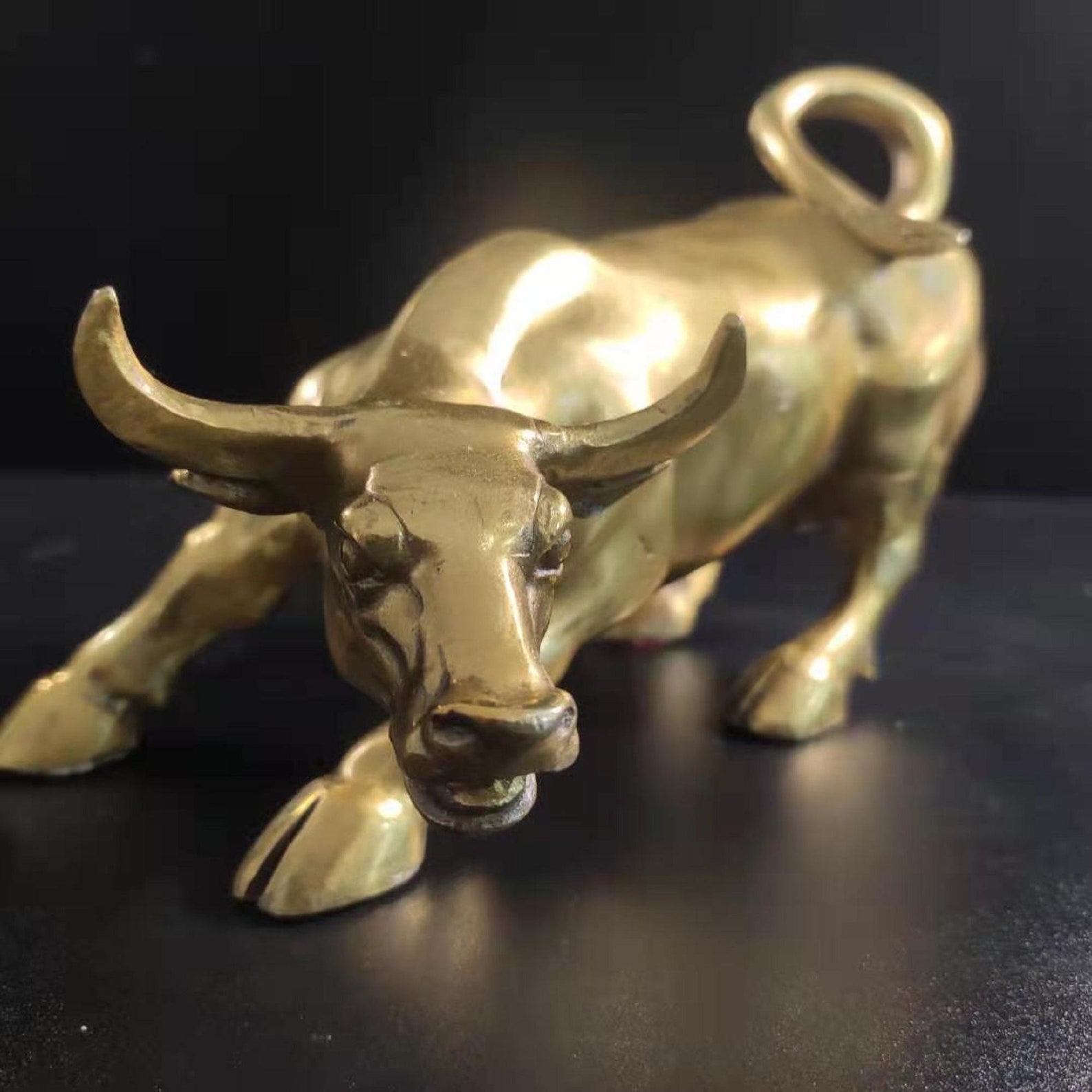 2.27 lb yellow copper statue fighting bull ox table ornament | Etsy