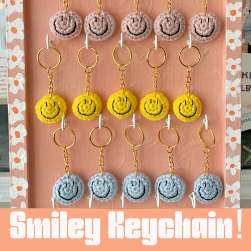 Smiley Face Crochet Keychain - Etsy