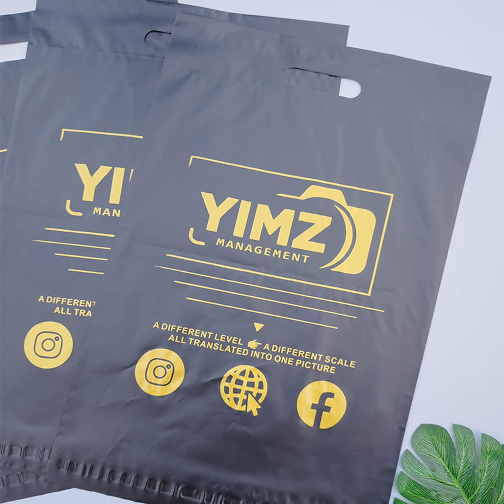 Custom Black Poly Mailers With Handle, Custom Handle Shipping Bag With ...