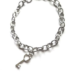 Chain Bracelet With Key Charm, Heart Charm Bracelet, Friendship ...