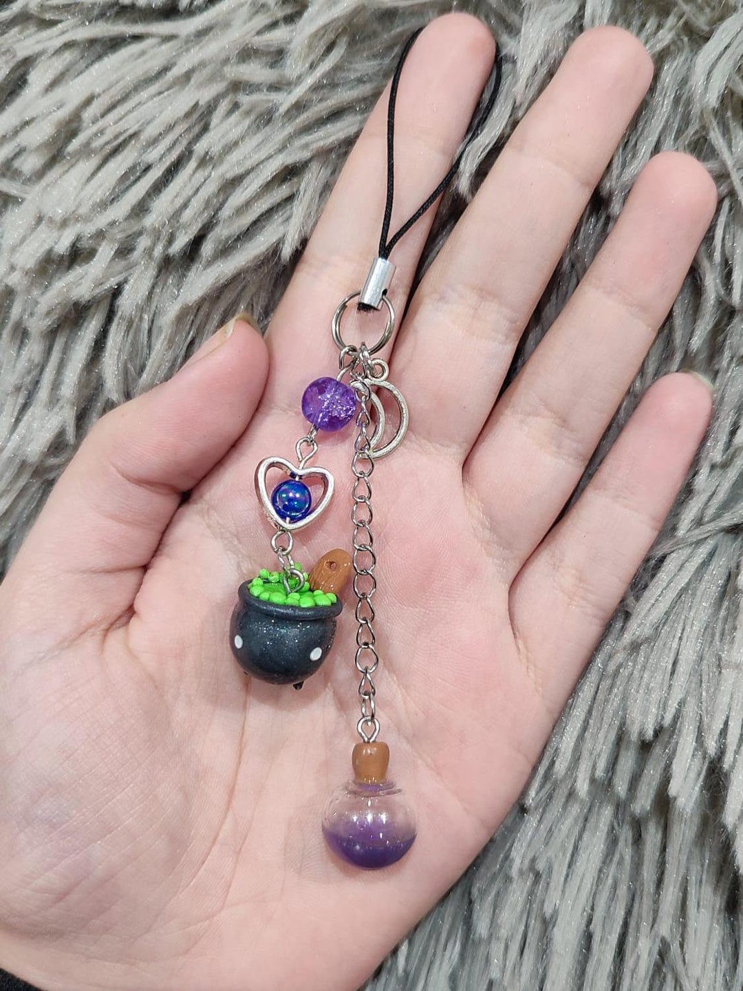 Magic Potion and Cauldron Keychain/pendant - Etsy