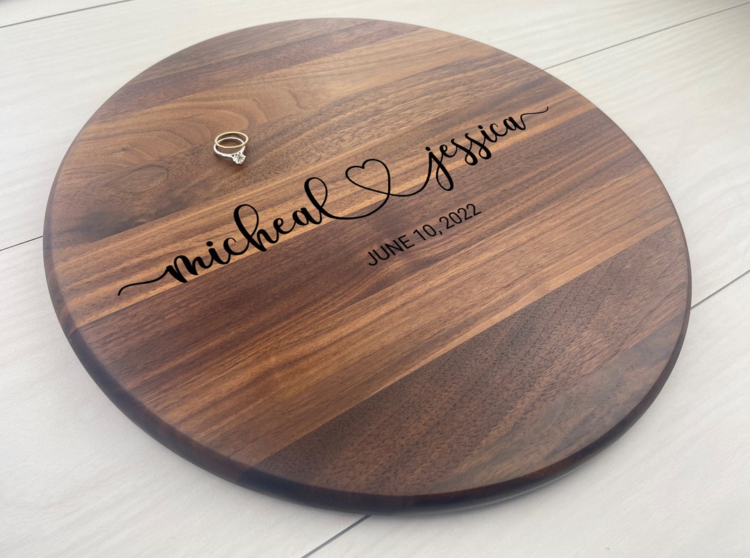 Personalized Circular Cutting Board, Engraved Round Cutting Board ...