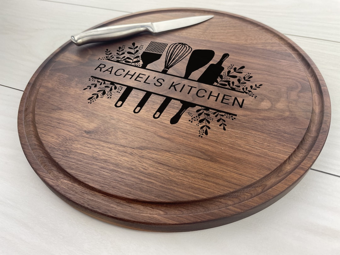 Personalized Circular Cutting Board, Engraved Round Cutting Board ...