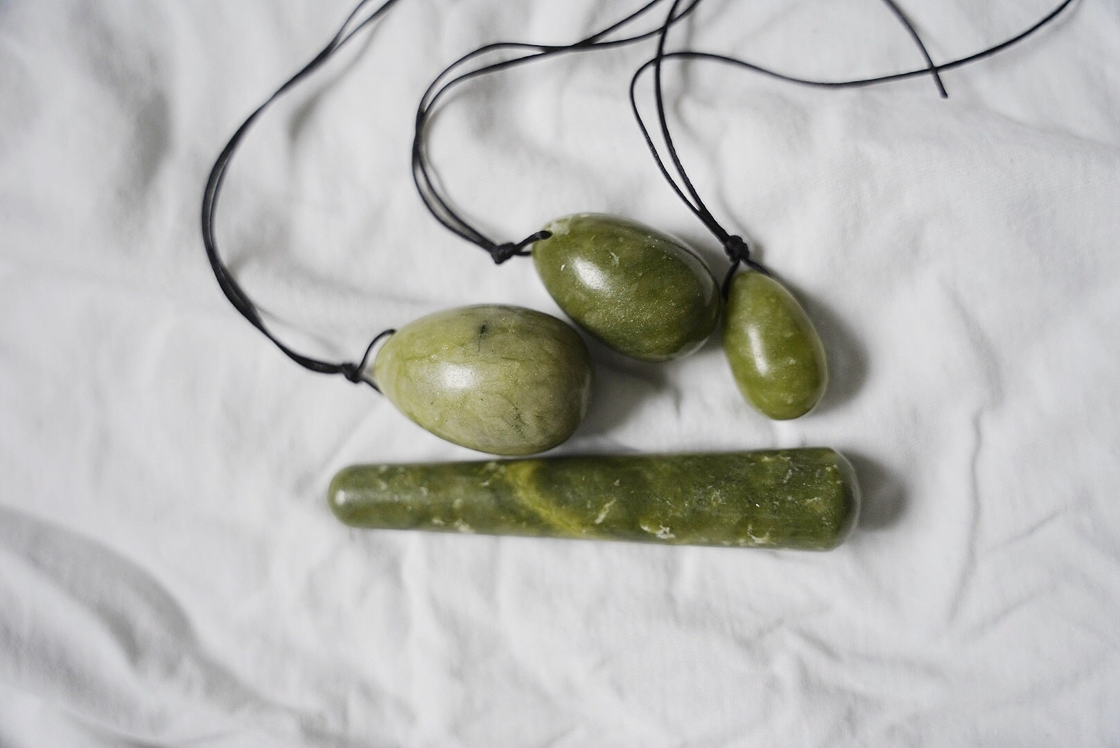Helu Jade Yoni Egg Set With Massage Stick Healing Stones for a - Etsy