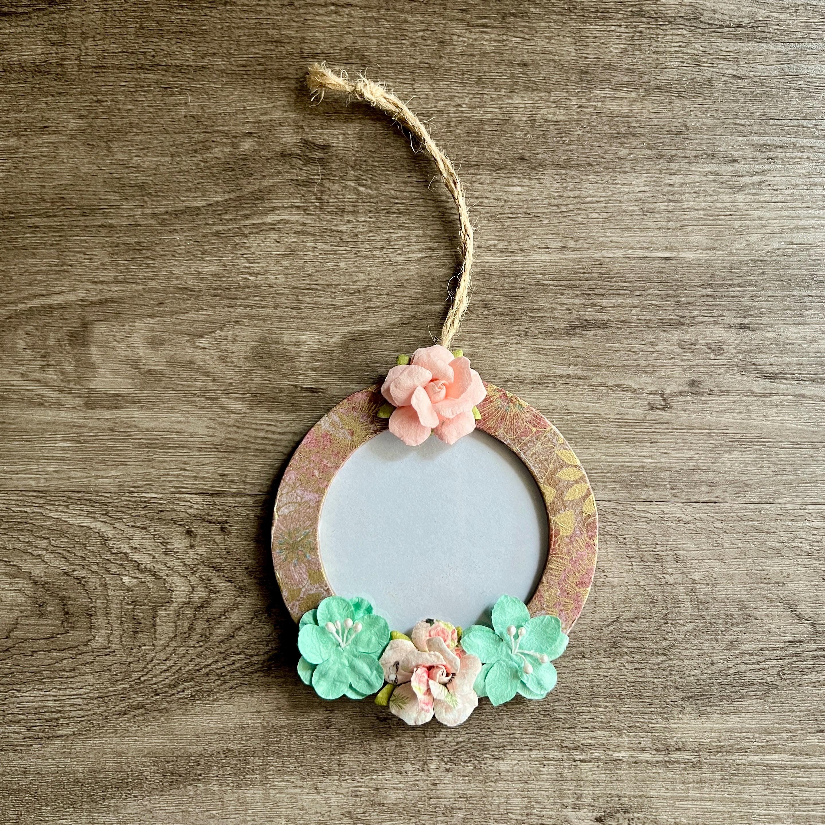 Decoupage Paper Flower Mini Photo Ornaments, 4x4 Inch, Picture Frame ...