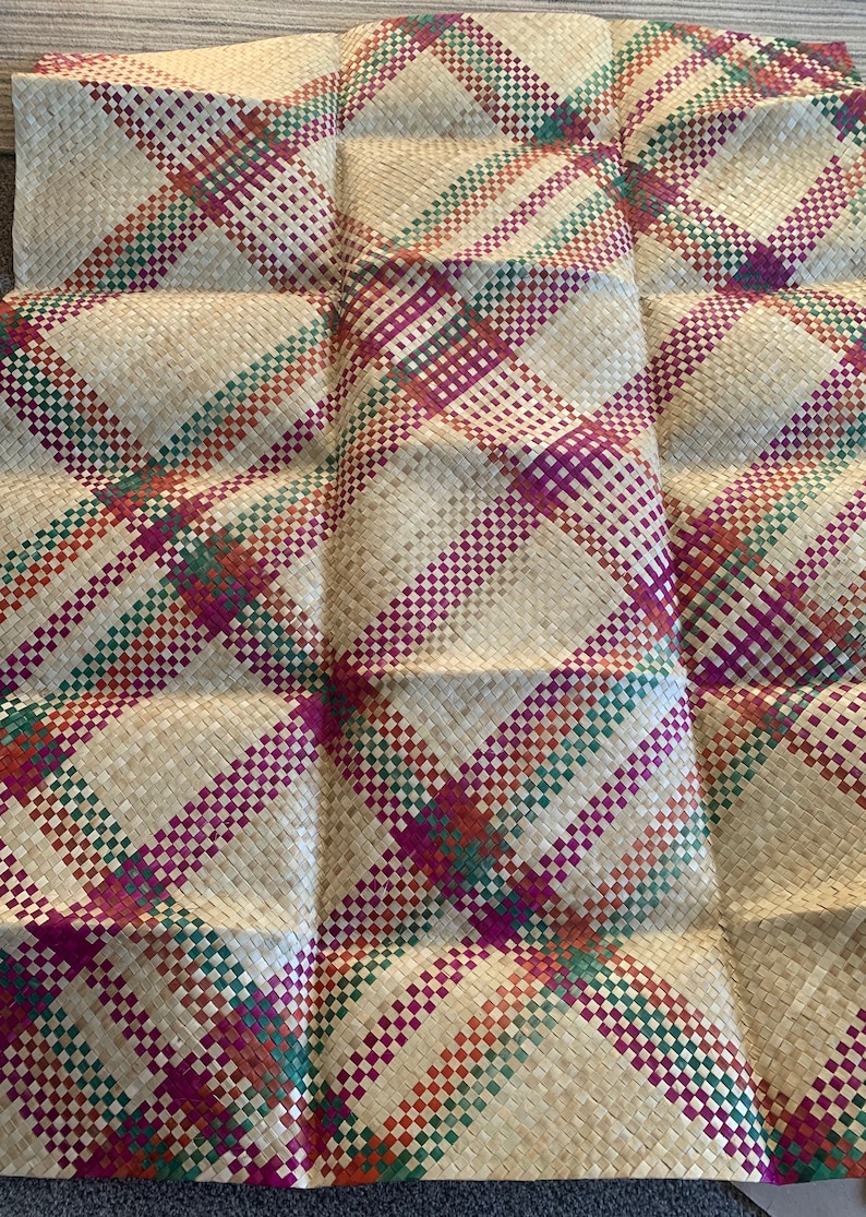 Traditional Handwoven Lauhala Mat or Banig Mat - Etsy