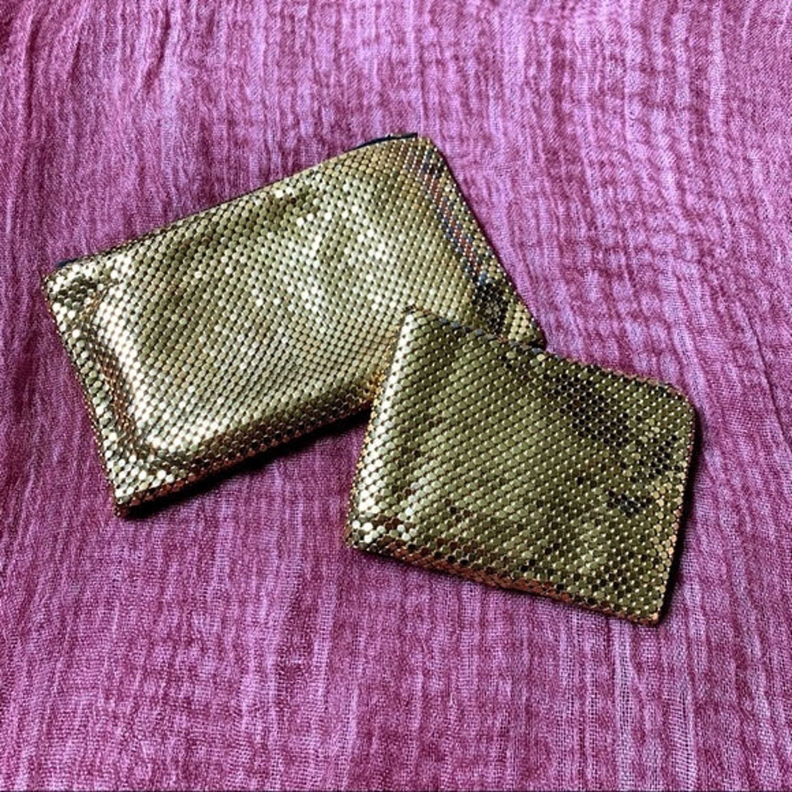 Vintage 1950s Whiting & Davis Gold Mesh Wallet and Zipper Clutch Purse ...