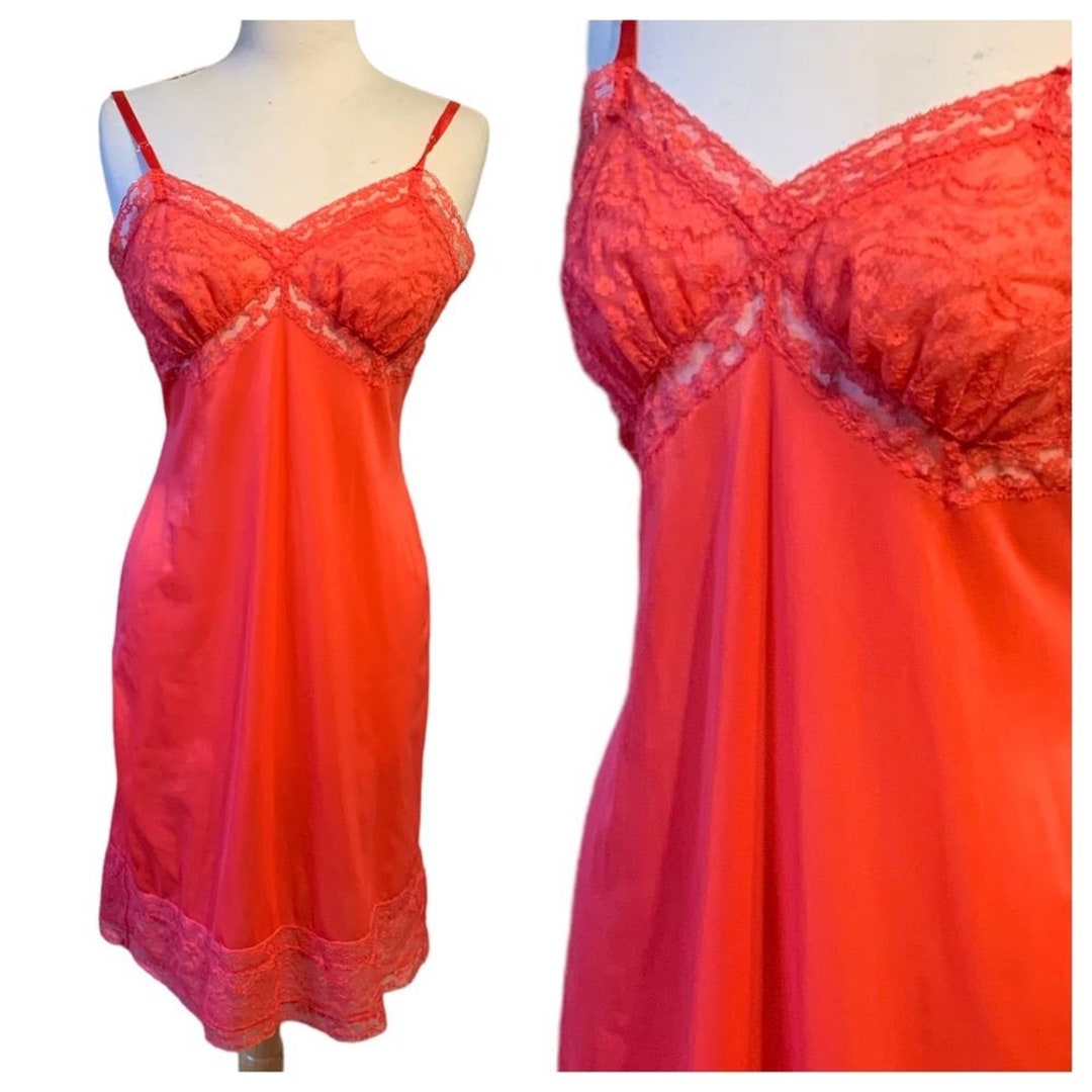 Vintage 1960s Henson Kickernick Pink Red Nightgown Slip With Chantilly ...