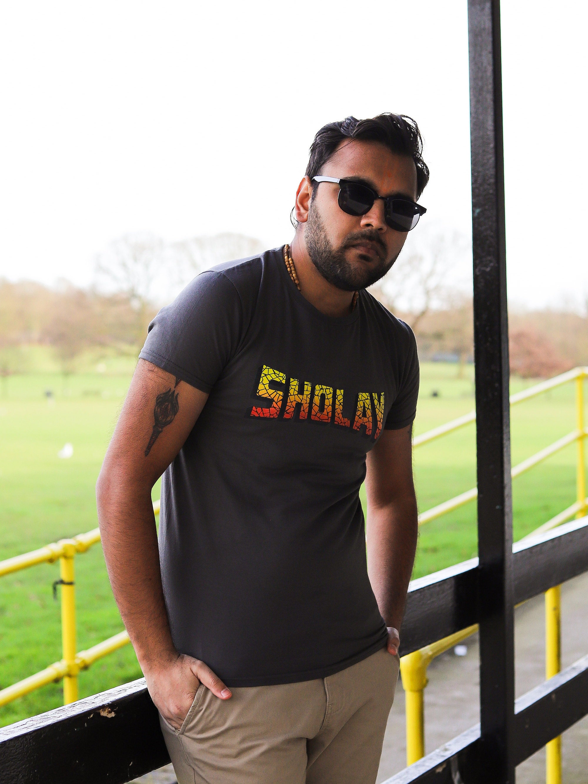Sholay - Classic Bollywood Desi Vintage Graphics Unisex Tshirt | Old is ...