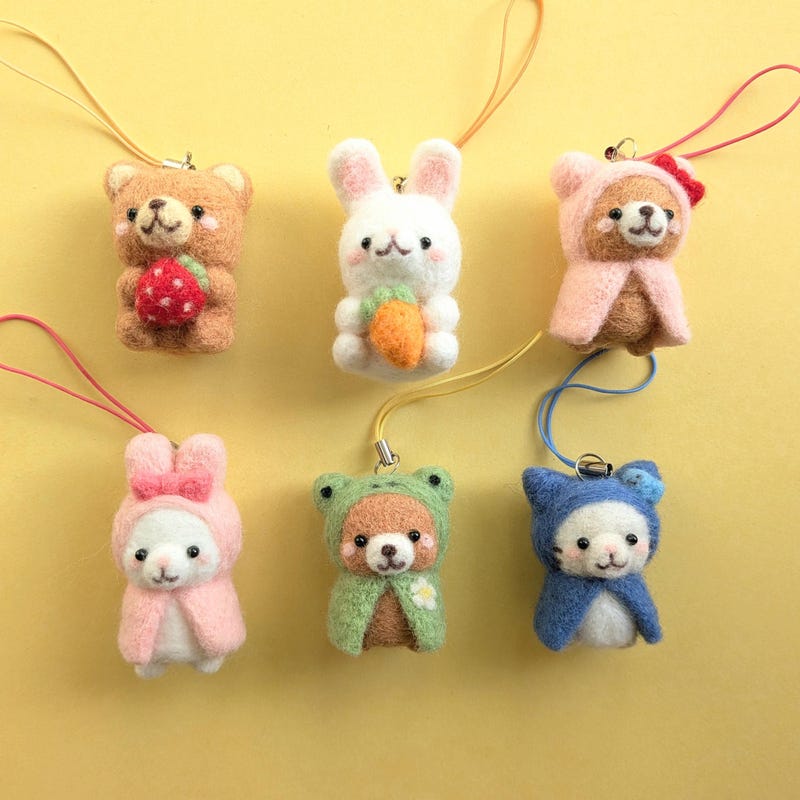 Felt Keychain - Etsy