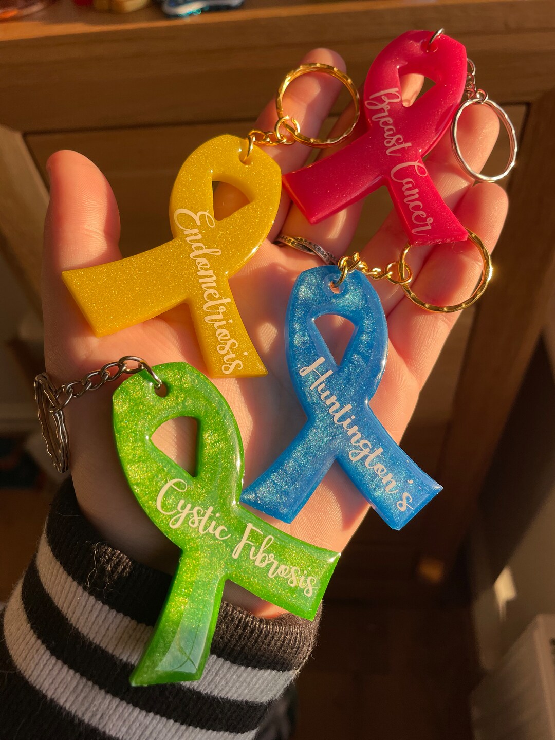 Custom Resin Awareness Ribbon Keyrings With Any Medical Condition / Any ...
