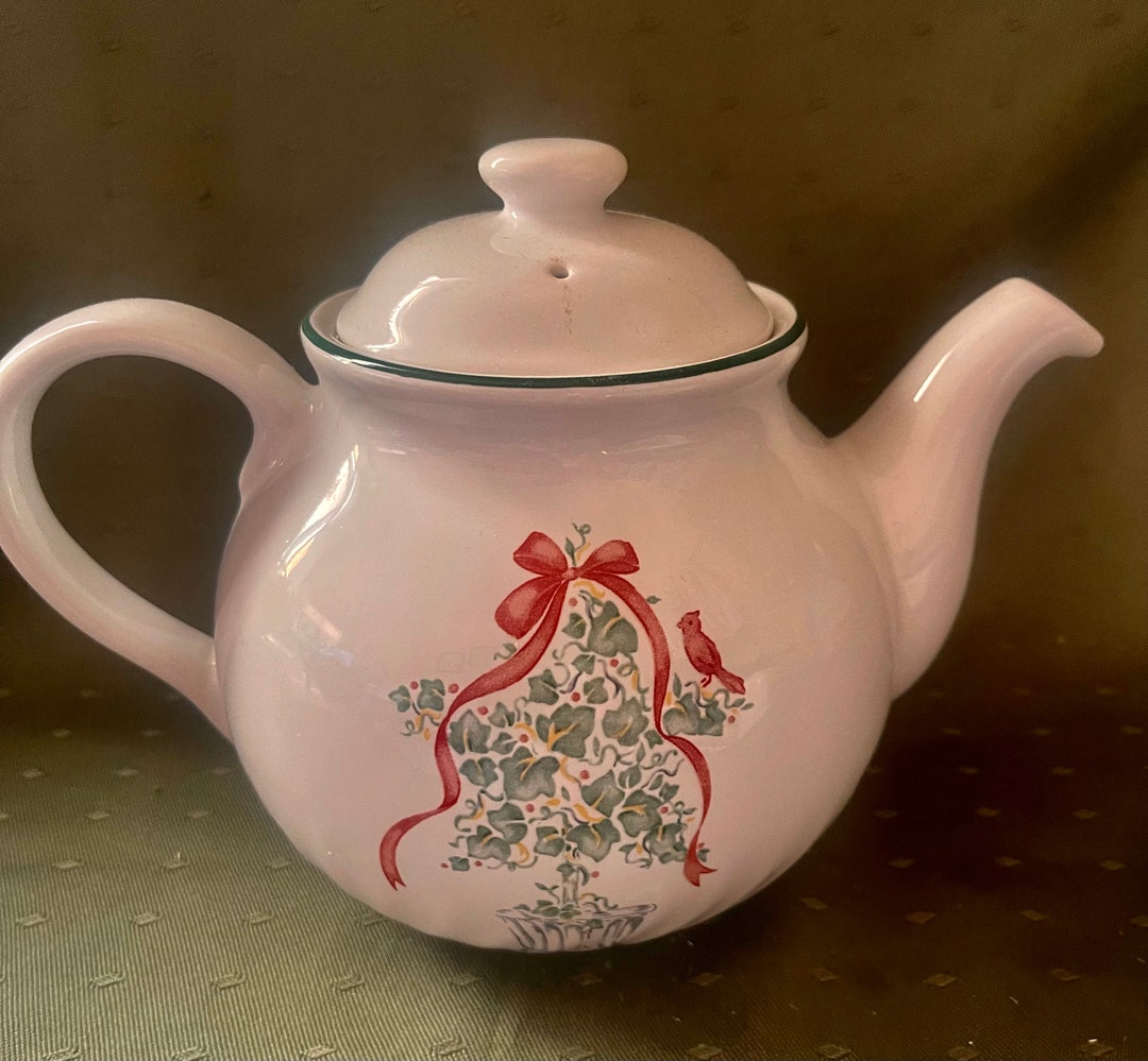 Vintage Corelle, 1 Quart Tea Pot With Lid, Cardinal, and Tree - Etsy