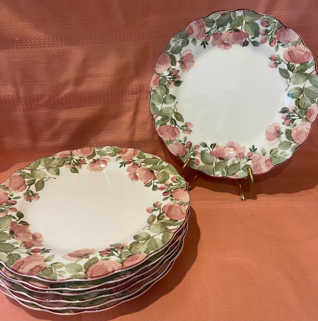 Set of 7 Beautiful Dinner Plates by Nikki in the Precious Pattern - Etsy