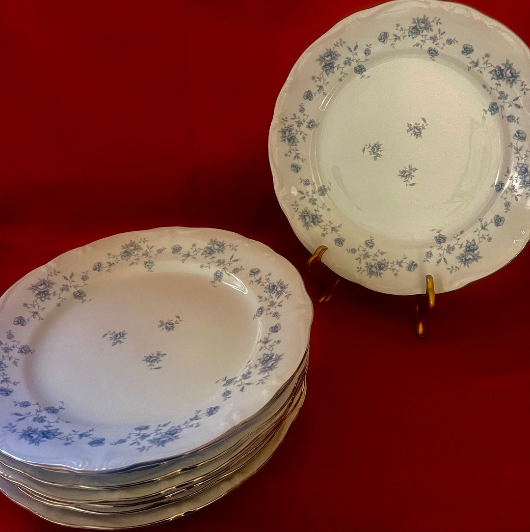 Set of 8 Dinner Plates by Johann Haviland in the Blue Garland Pattern ...