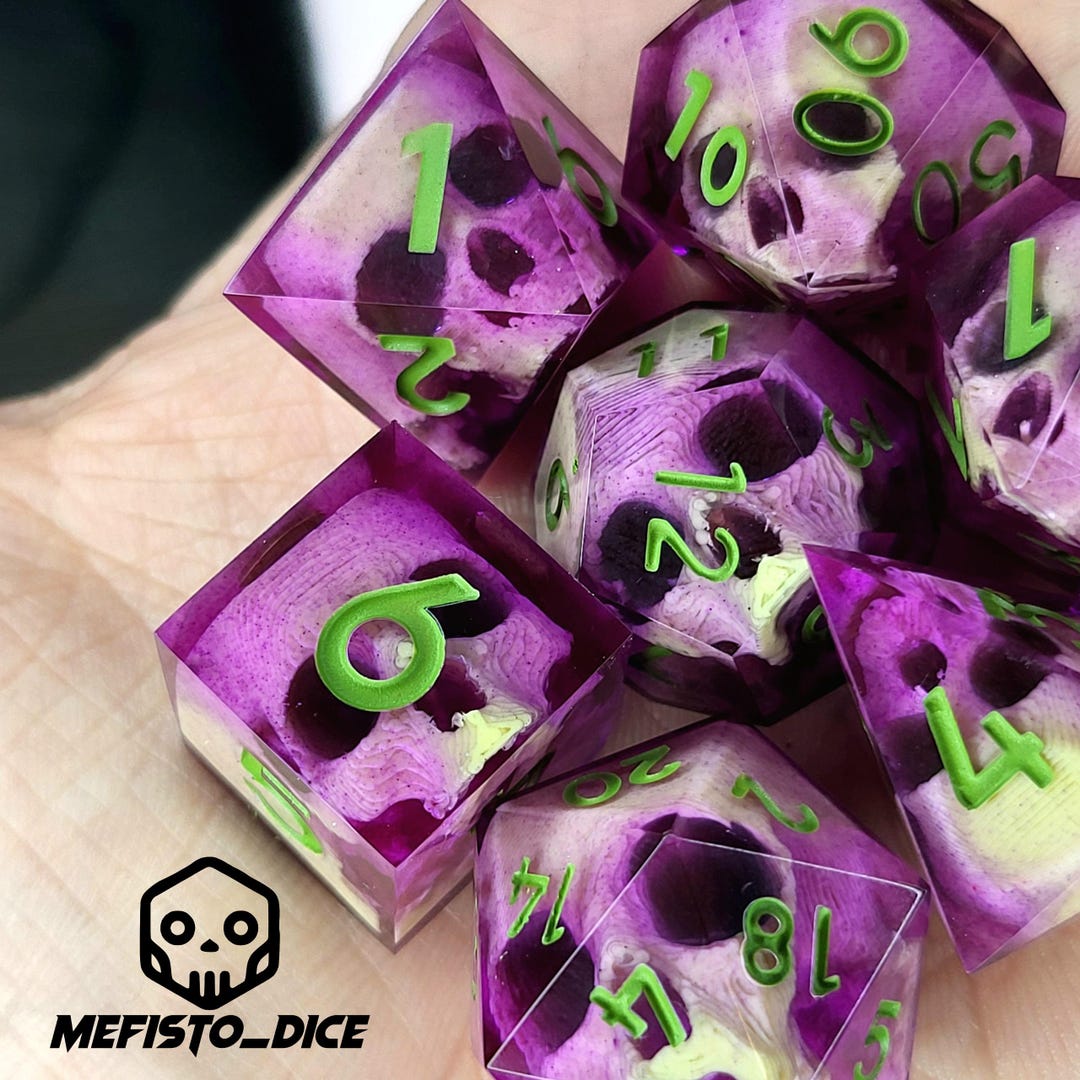Dice Set for Dungeons and Dragons – Polyhedral RPG Dice With Pale ...