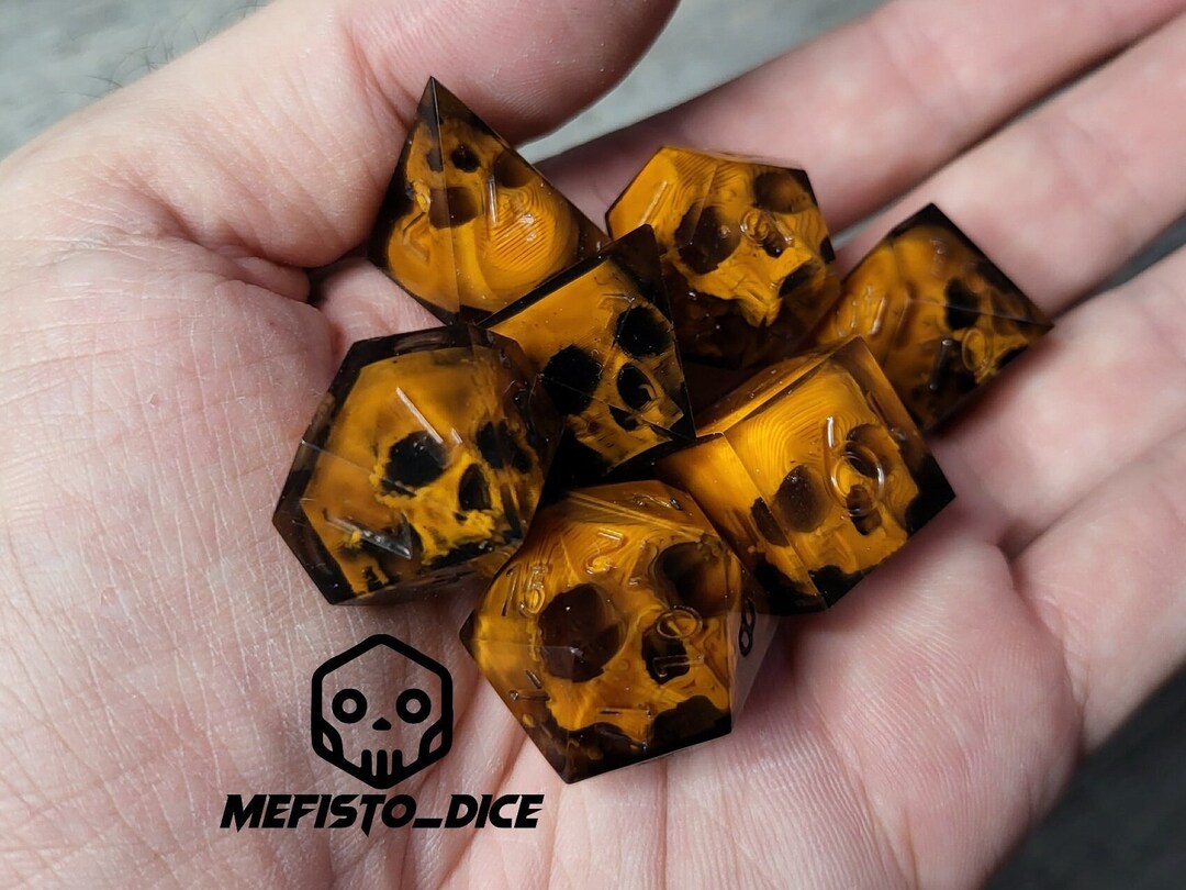 Skull Dice Set Custom Polyhedral Dice Set, Exquisite Dragon Scale Dice ...