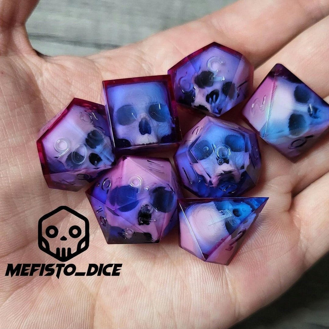 DND Dice Set / Dungeons and Dragons Gift / Resin Sharp Edged Dice Set ...