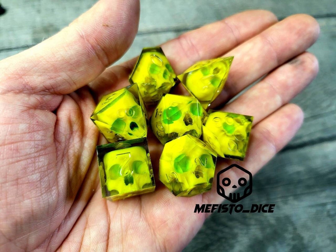 Dnd Dripping Blood RPG Metal Polyhedral DD Skull Hollow Dice - Etsy