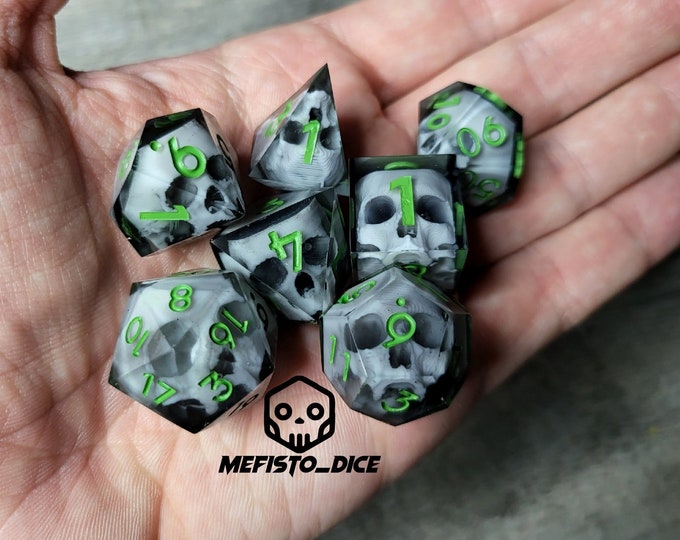 D20 Skull Geode 33mm Dice Sharp Edge, D&D Dice Set for Dungeons and ...