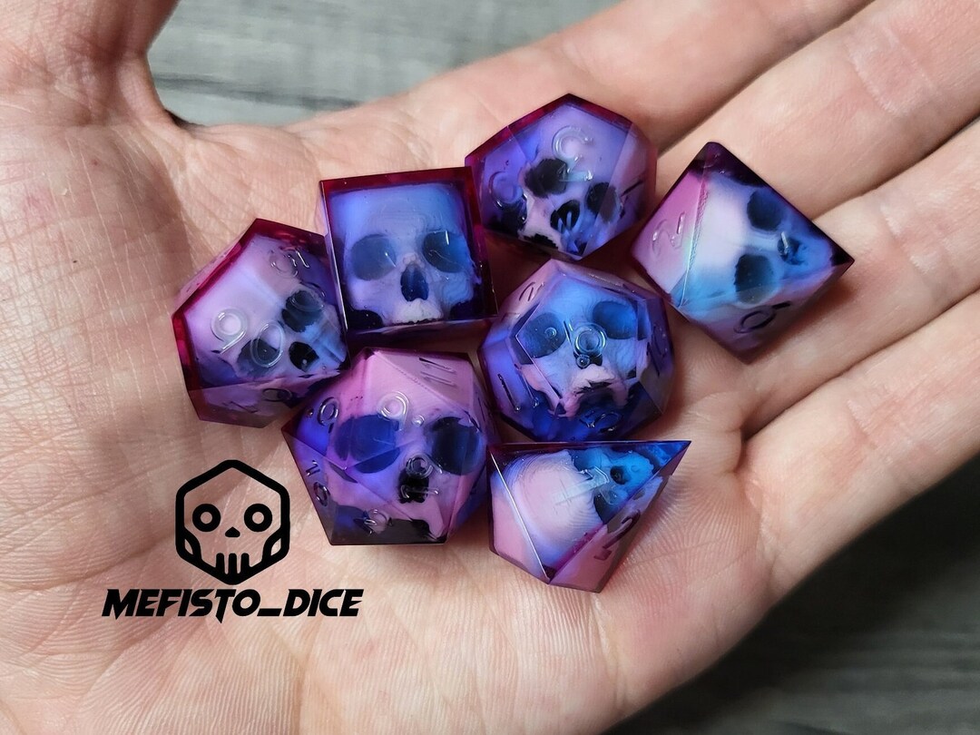 DND Dice Set / Dungeons and Dragons Gift / Resin Sharp Edged Dice Set ...