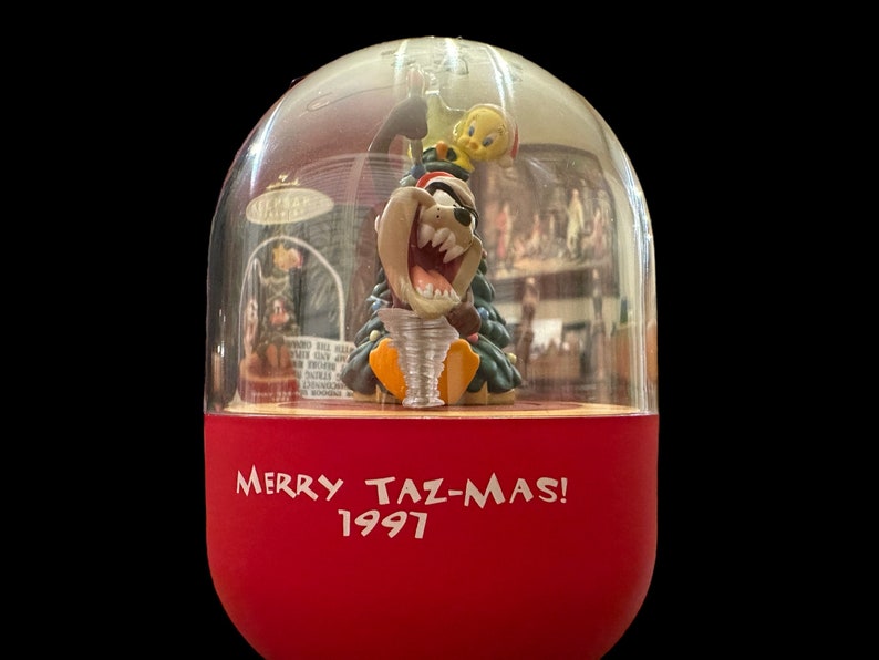 Vintage Merry Taz-mas 1997 Hallmark Keepsake Ornament Light and Motion ...