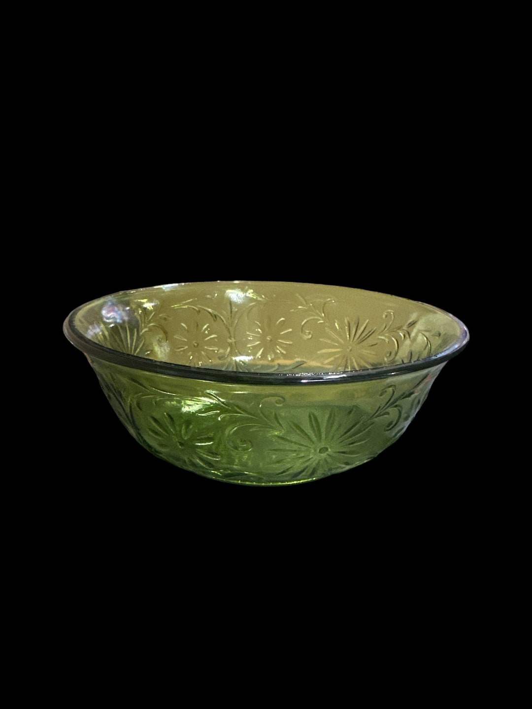 Vintage Green Glass Bowl, 1970s Indian Glass Company Daisy Pattern ...