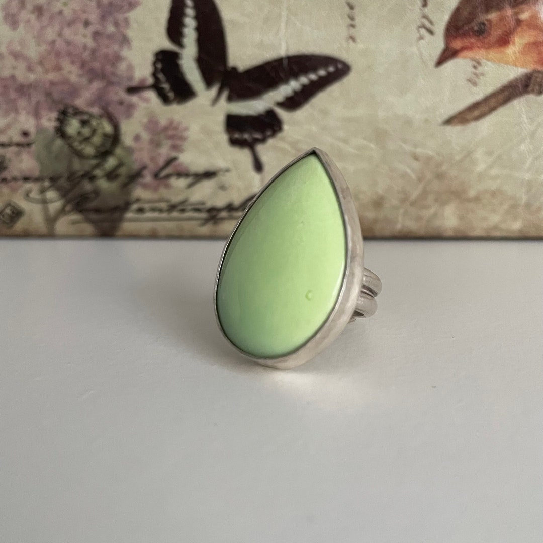 Size 6~chrysoprase Tear Shaped Ring~natural Stone ~100% Sterling Silver ...