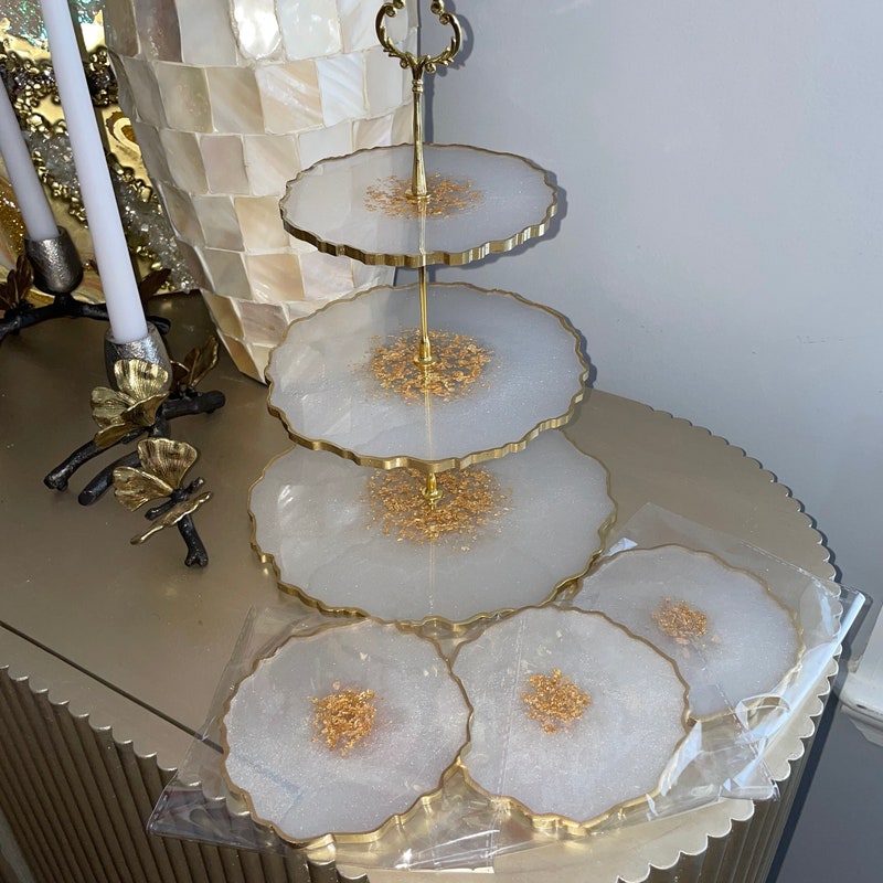 Resin Cake Stand - Etsy