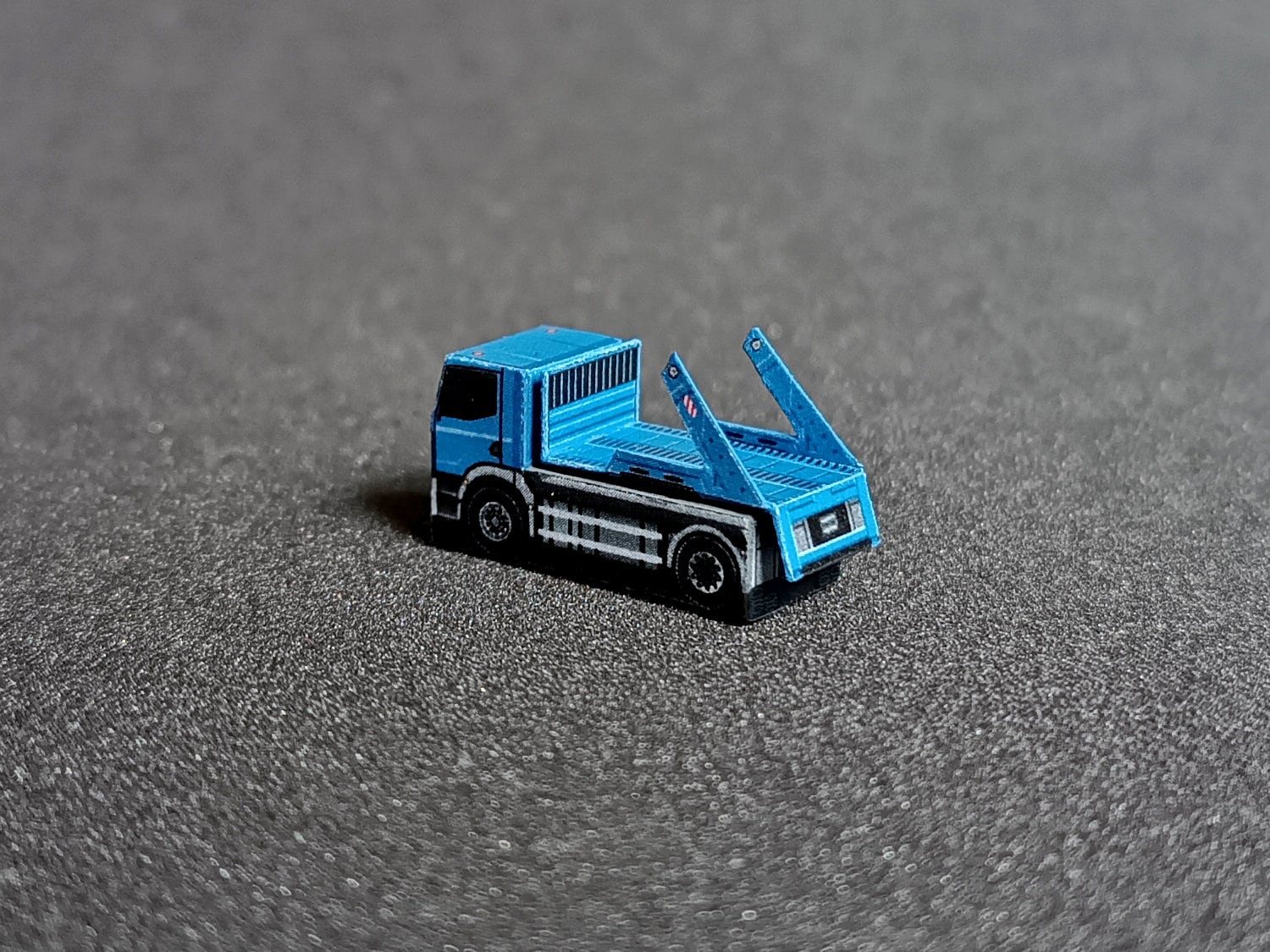 Skip Handler Paper Model DIY Template | Work Truck | Quality Texture ...