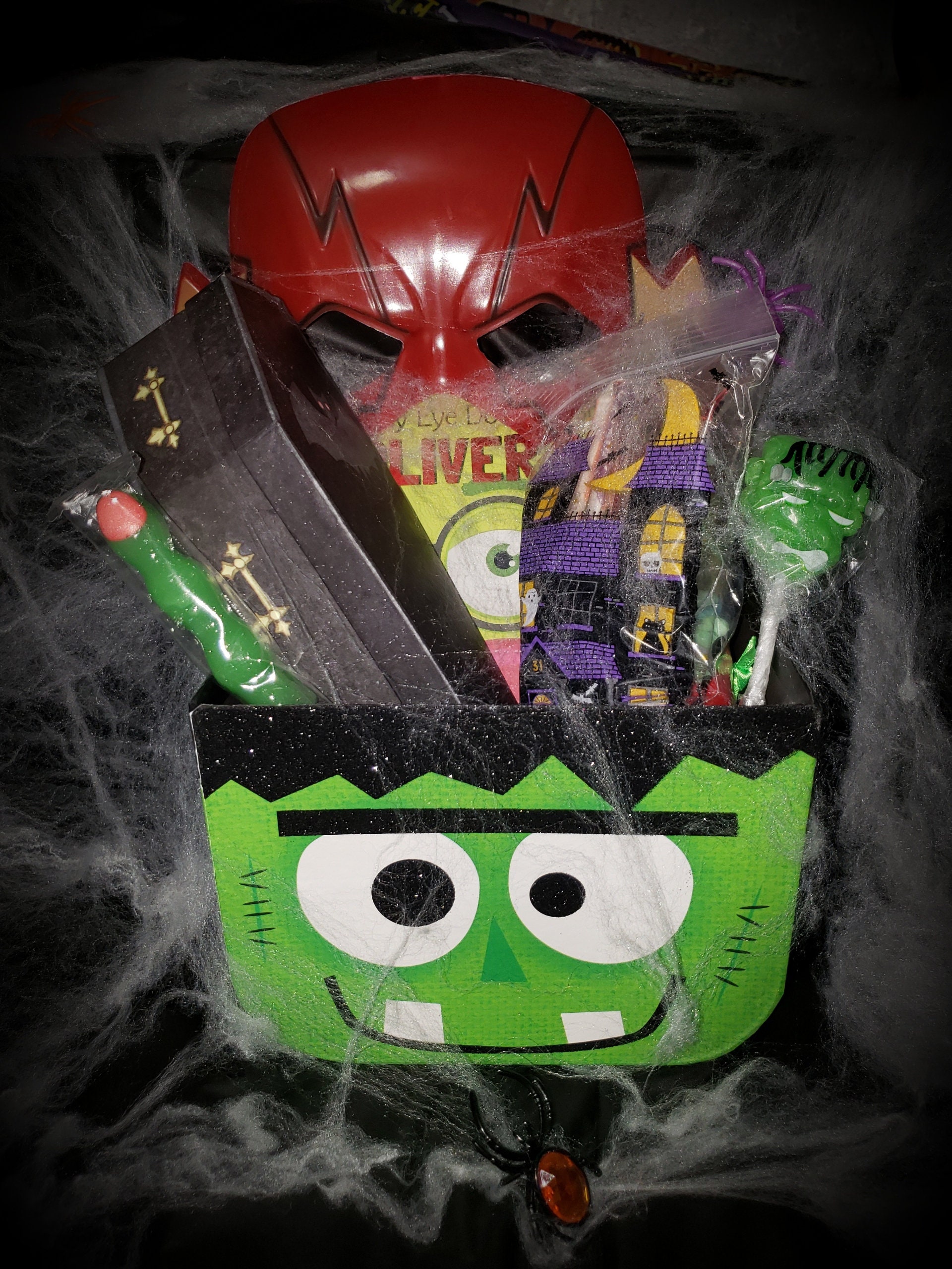 MUMMY or Frankenstein BOO Baskets - Etsy