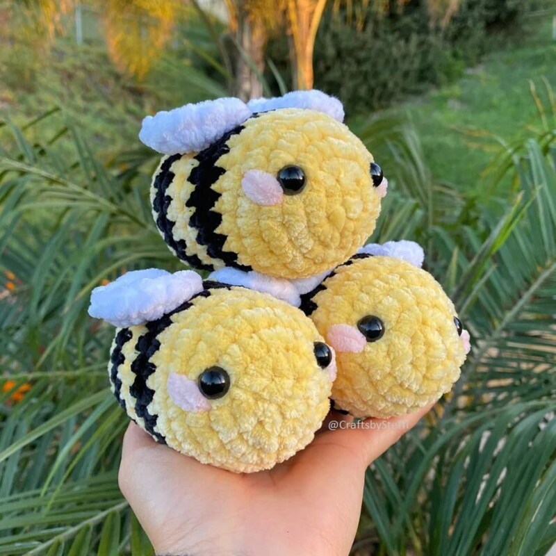 Crochet Bumble Bee - Etsy