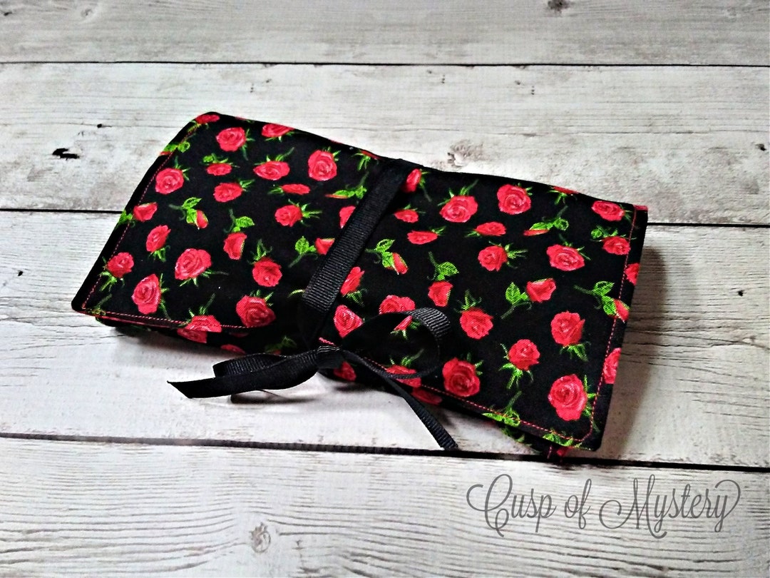 Wrap Around Tarot Oracle Card Pouch Mat, Reading Cloth ~ Red Roses ...