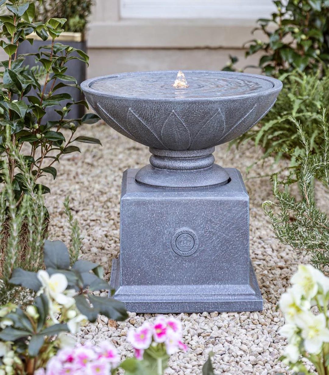Kew Botanical Gardens Water Feature: Bowl & Plinth Fountain With LED - Etsy